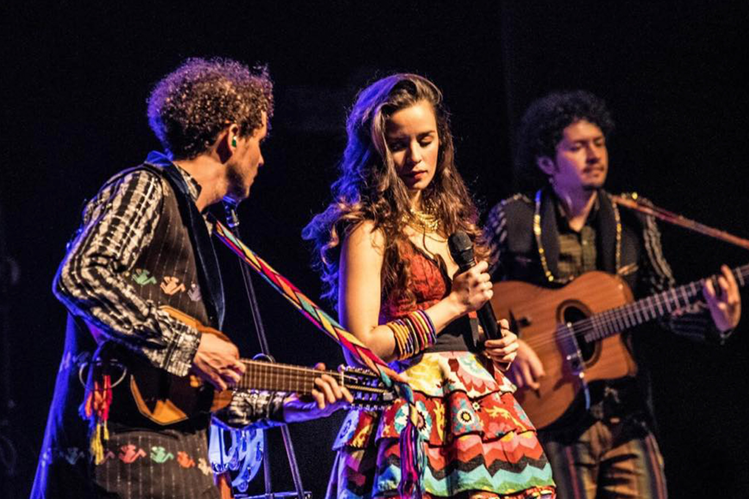 LOS40 Básico - Monsieur Periné