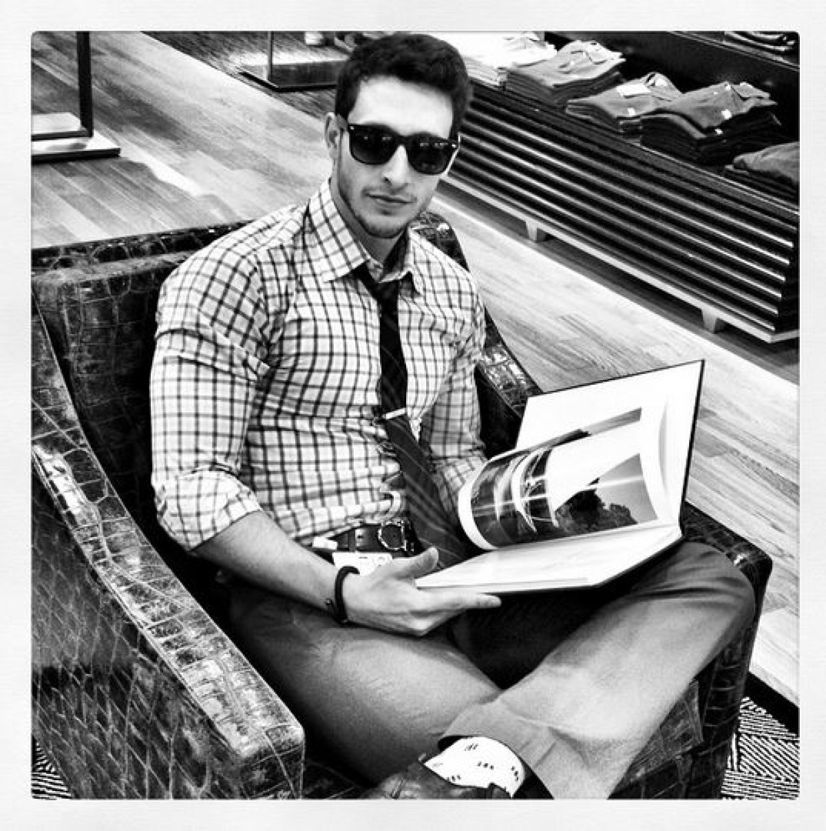 Este es Dr. Mike, el médico que tiene loquitas a todas en Instagram ...