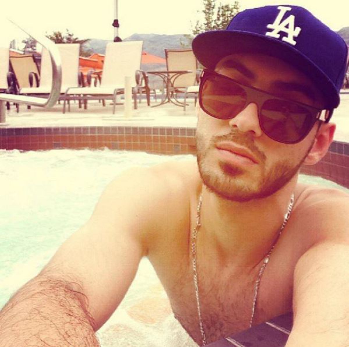 Omar Borkan dos años después de ser expulsado por su belleza ...