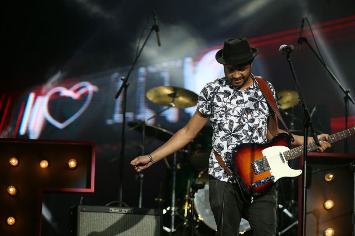 Así vivimos ALMAX en su tercer día con Los 40 | Fotogalería | Música ...