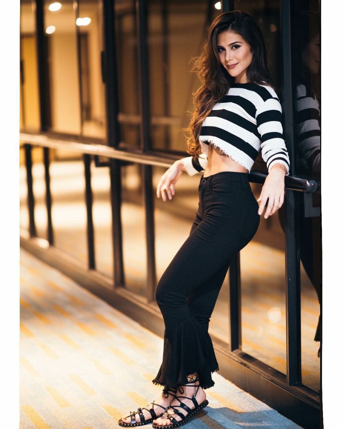 Greeicy Rendón rompe las redes con sensuales movimientos en mini falda ...