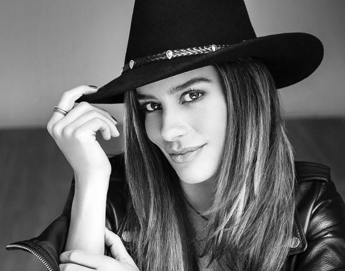 Manuela González sorprende con sensual desnudó | Fotogalería | Radio ...